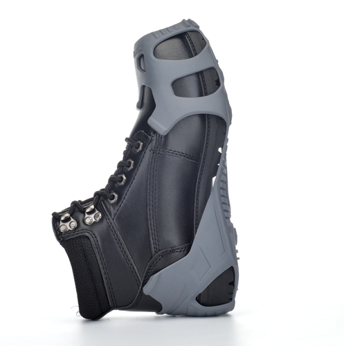 E-CLEAT™ withWALKING TRACTION® | Winter Walking