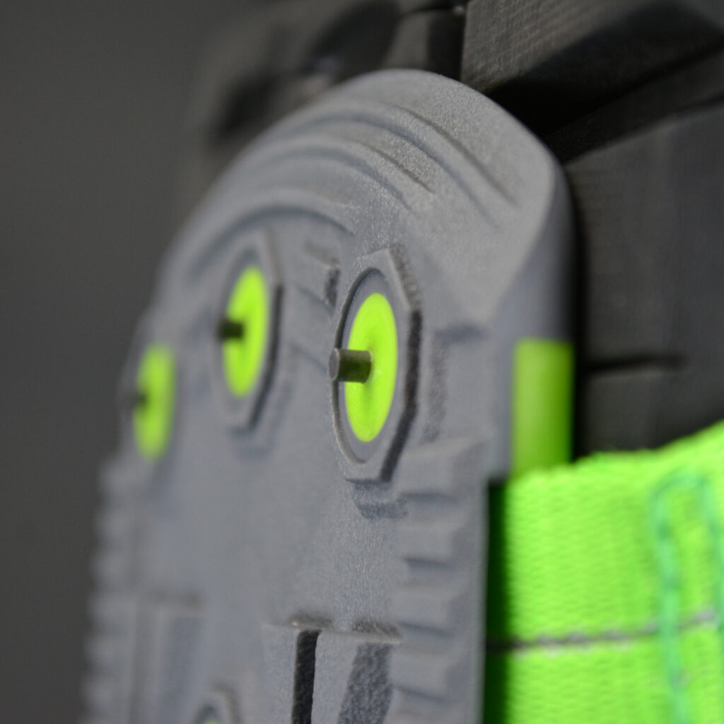 ICE BREAKER™ | Winter Walking One-Size-Fits-All Ice Cleats