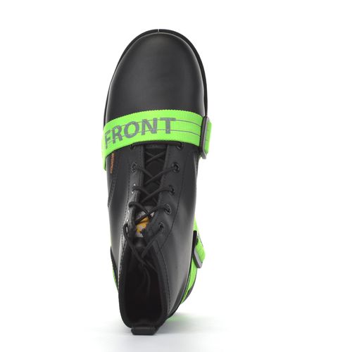 ICE BREAKER™ | Winter Walking One-Size-Fits-All Ice Cleats