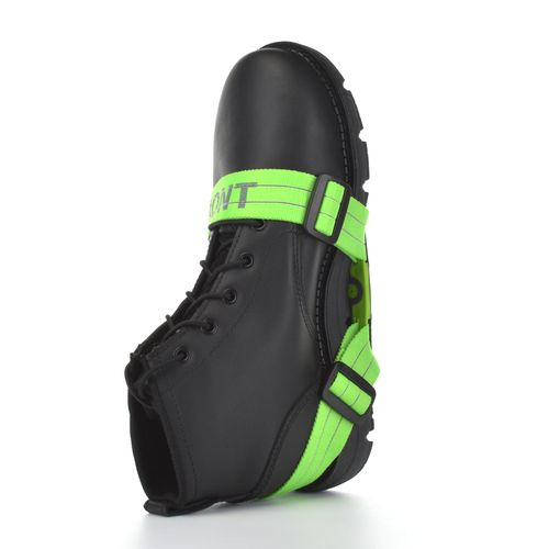 ICE BREAKER™ | Winter Walking One-Size-Fits-All Ice Cleats